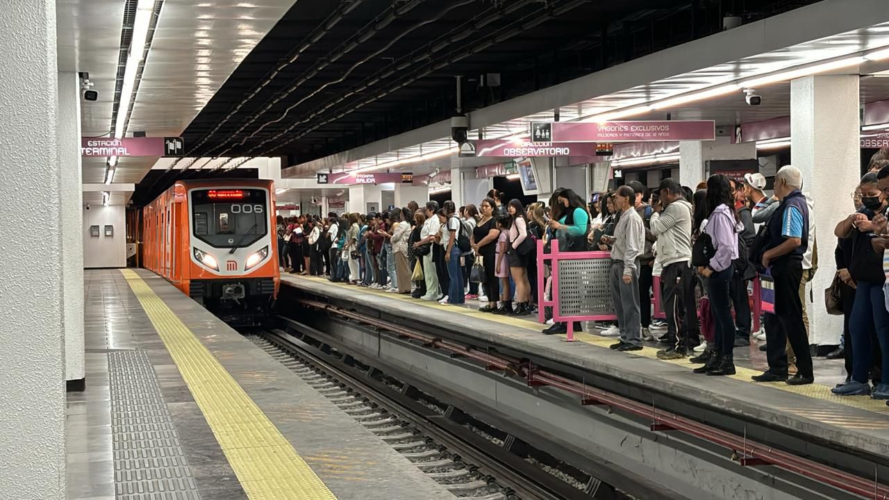Metro celebra 55 años de servicio - Mujer es Más