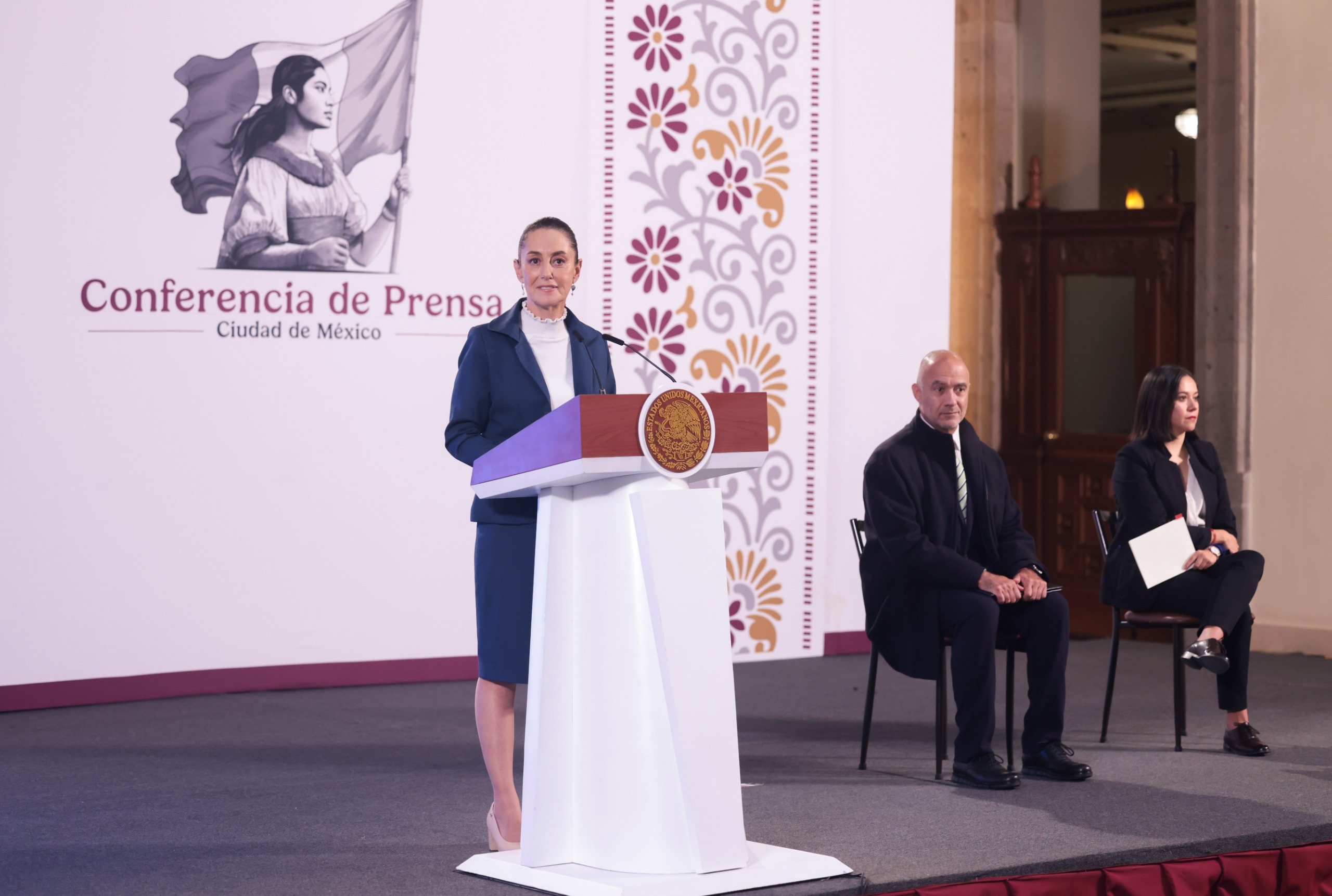 La matutina de Sheinbaum: Celebra resolución del TEPJF sobre elección ...